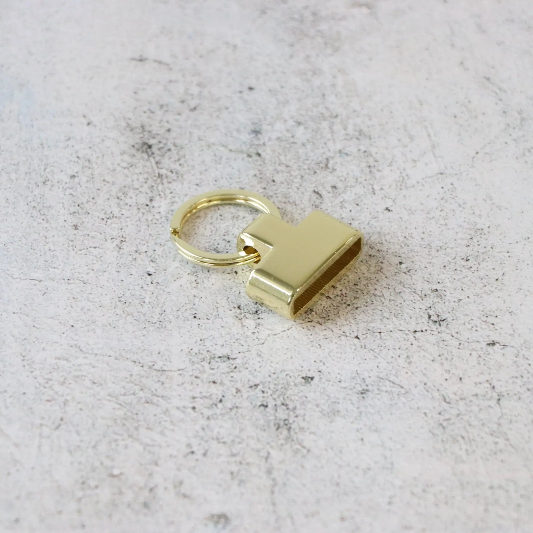 Two Screw-In Key Fobs 1in Gold - Linda's Electric Quilters